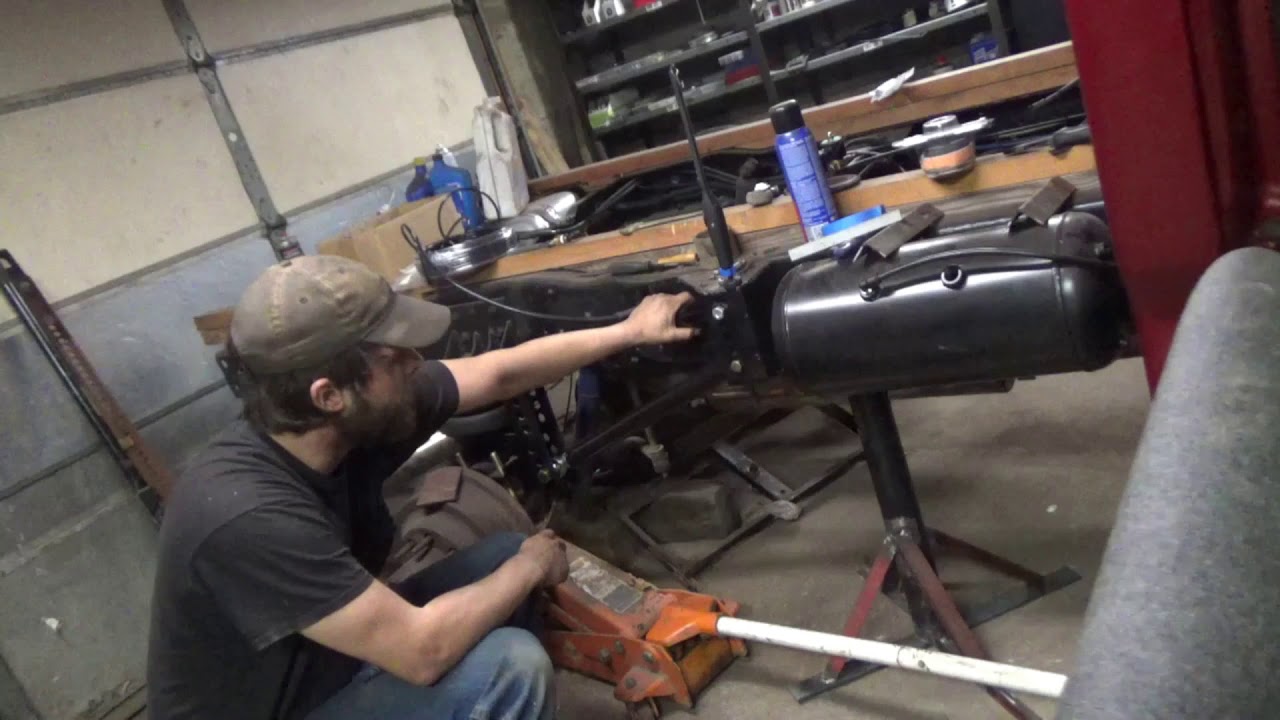 Update on the Dually build!! Suspension is getting done!!! - YouTube