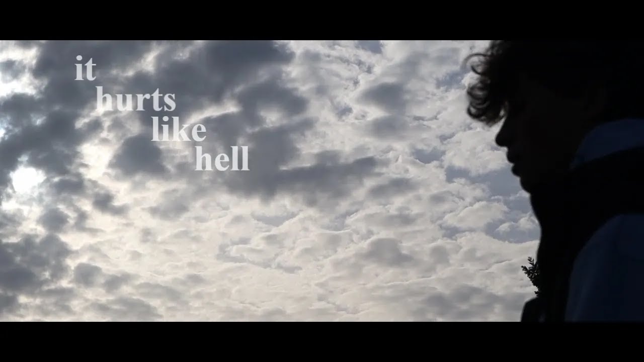 Lucas Segarra - it hurts like hell (Official Videoclip) - YouTube