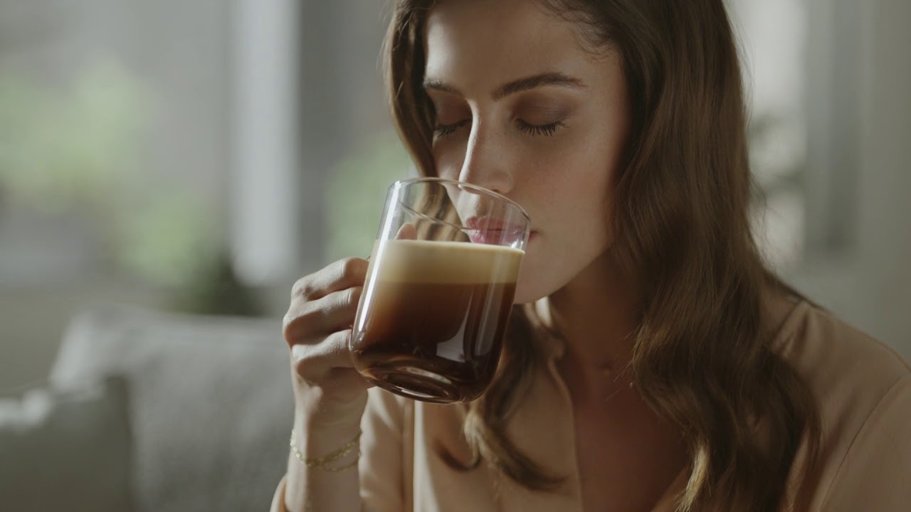 Nespresso Vertuo: le même café, mais dans une tasse plus grande - YouTube