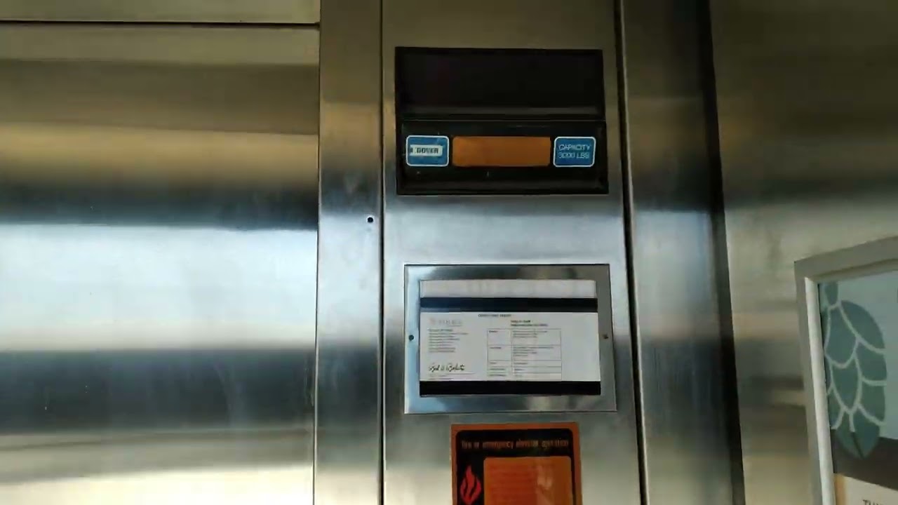 Dover Hydraulic Elevators, Iowa Methodist Medical Center, Des Moines IA ...