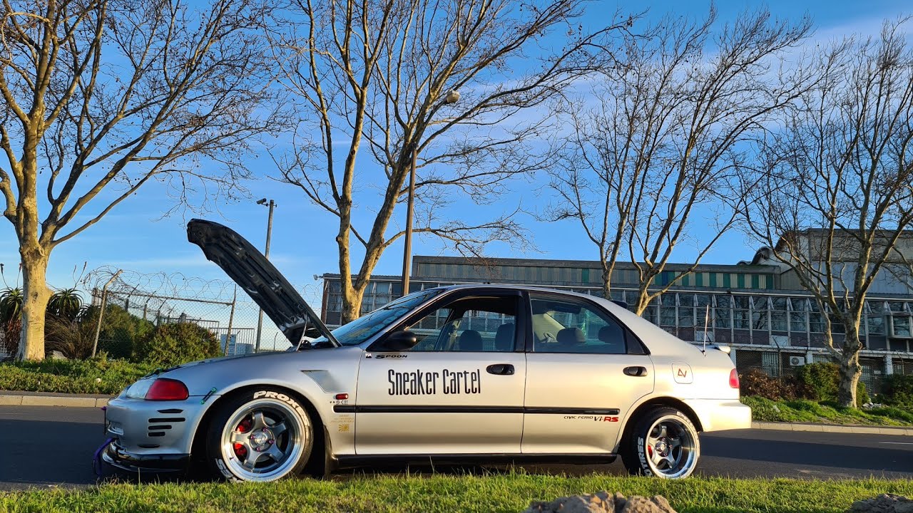 ASHLEY'S EG8 KANJO BUILD - YouTube