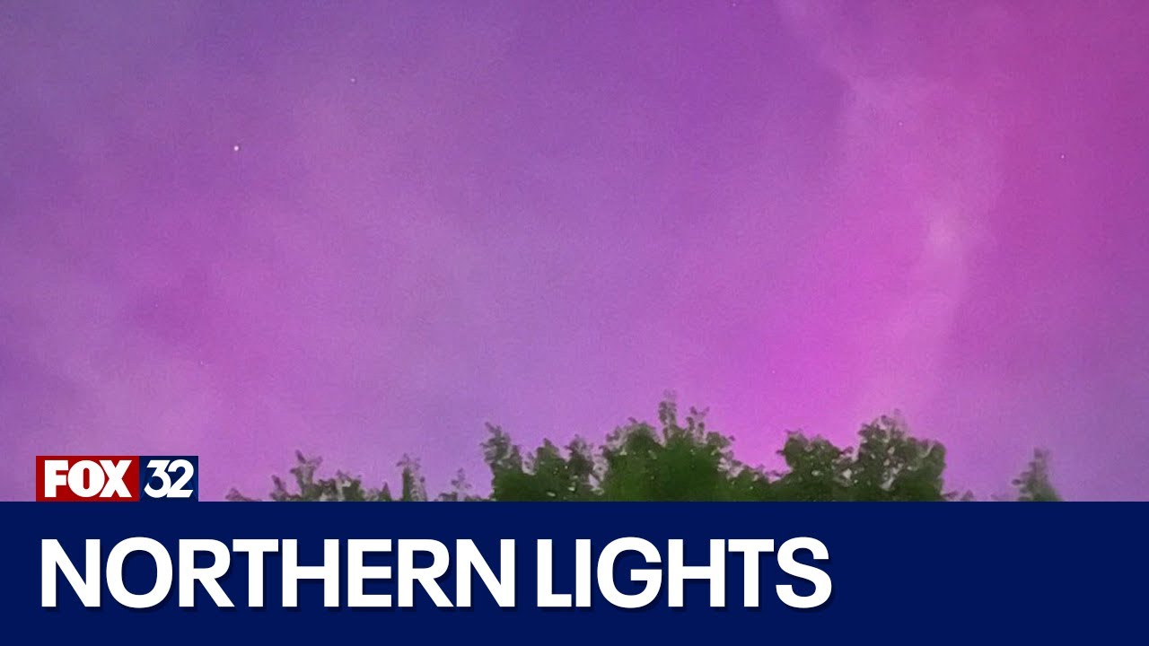 Northern Lights visible in Chicago amid strong solar storm - YouTube