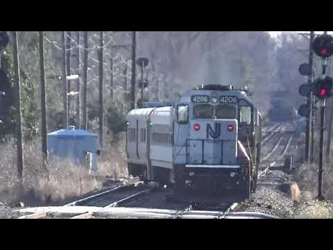 NJT GP40-2 4206 and cabcar 6069 at Cherry Hill on 2/16/2024 - YouTube