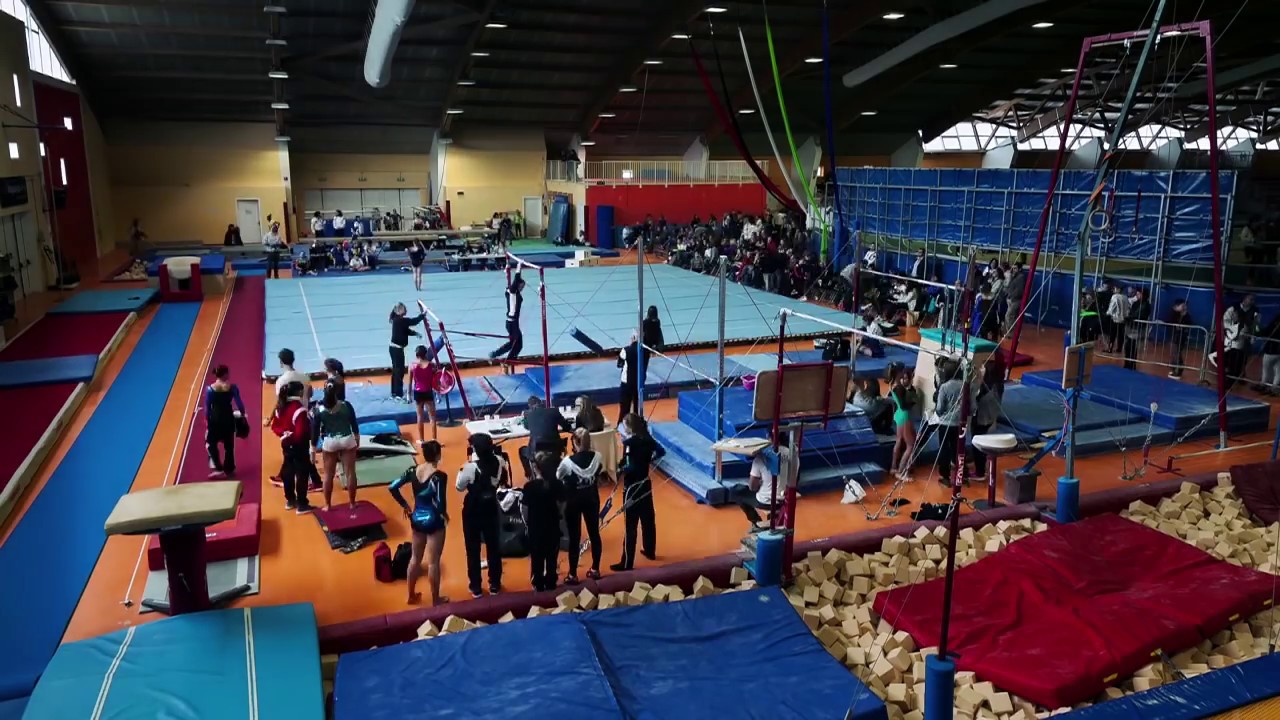 Corpo Libero Gymnastics Team, 1 gara 1 minuto ! - YouTube