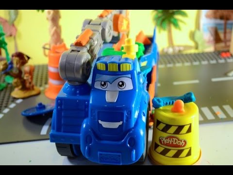 Play-Doh Diggin Rigs Mighty Buzzsaw Mill Set Toy Review - YouTube