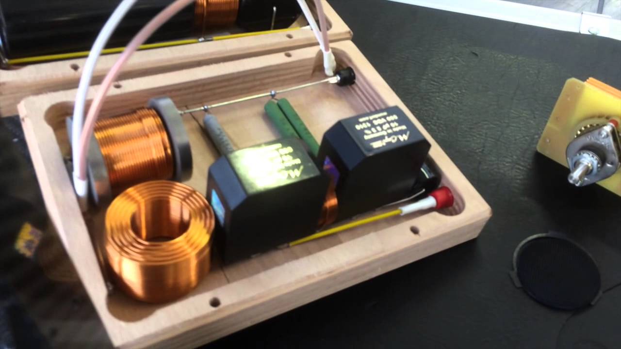 Sonus Faber Ex3ma speakers construction parts - YouTube