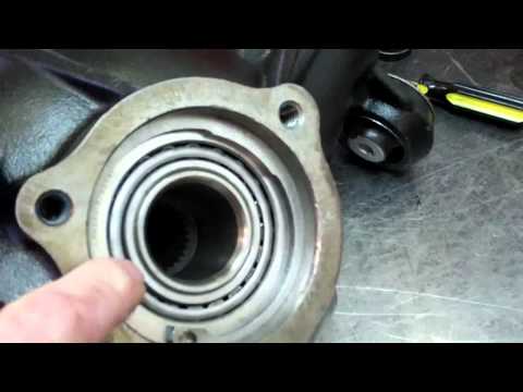 2008 Jeep Comander Front Differential Bench Job - YouTube