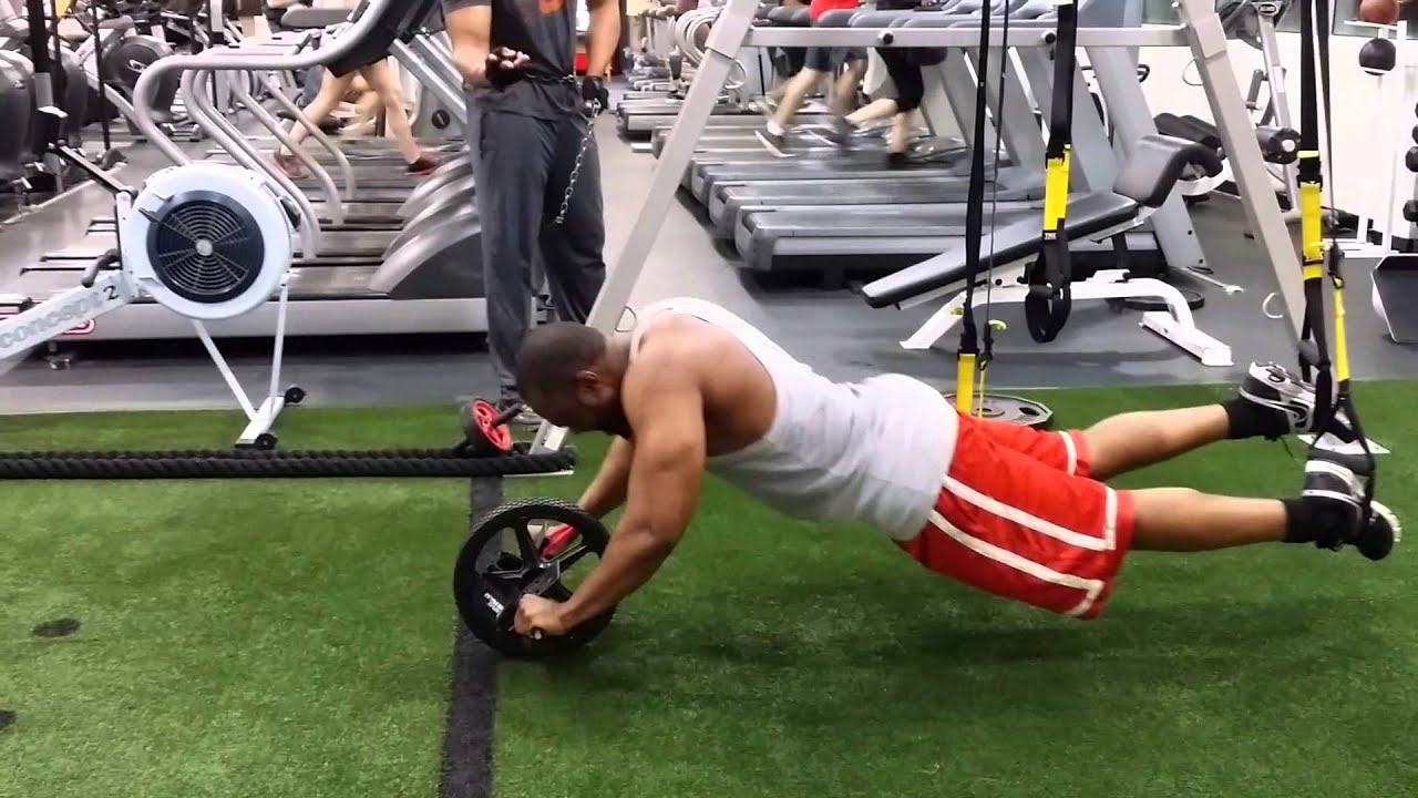 Rolling concentration sit up - YouTube