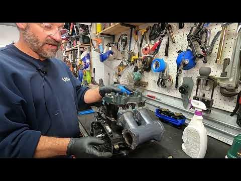 PWC 2 stroke engine leak down test - YouTube