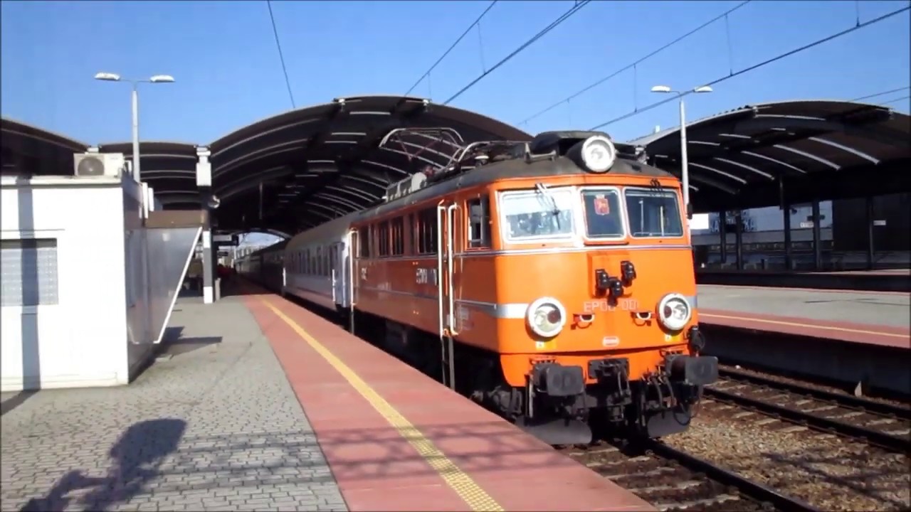 EP08-001 z pociągiem IC 4116 Pilecki | Katowice | 11.05.2019 | - YouTube