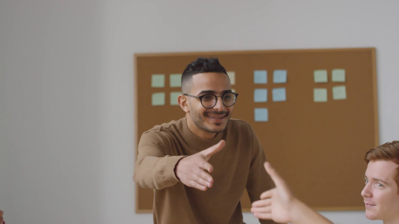 Het IS-MB-GA-model - YouTube