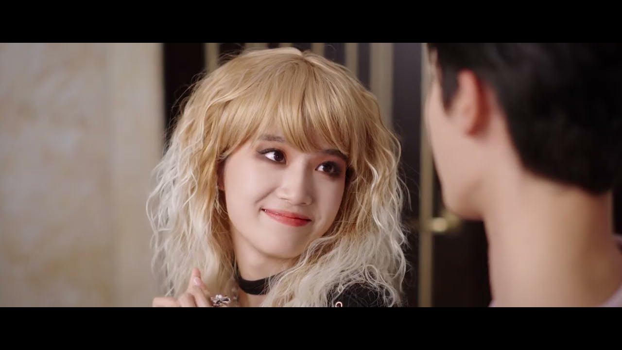 全世界都在等你們分手 (2023) E15 - YouTube