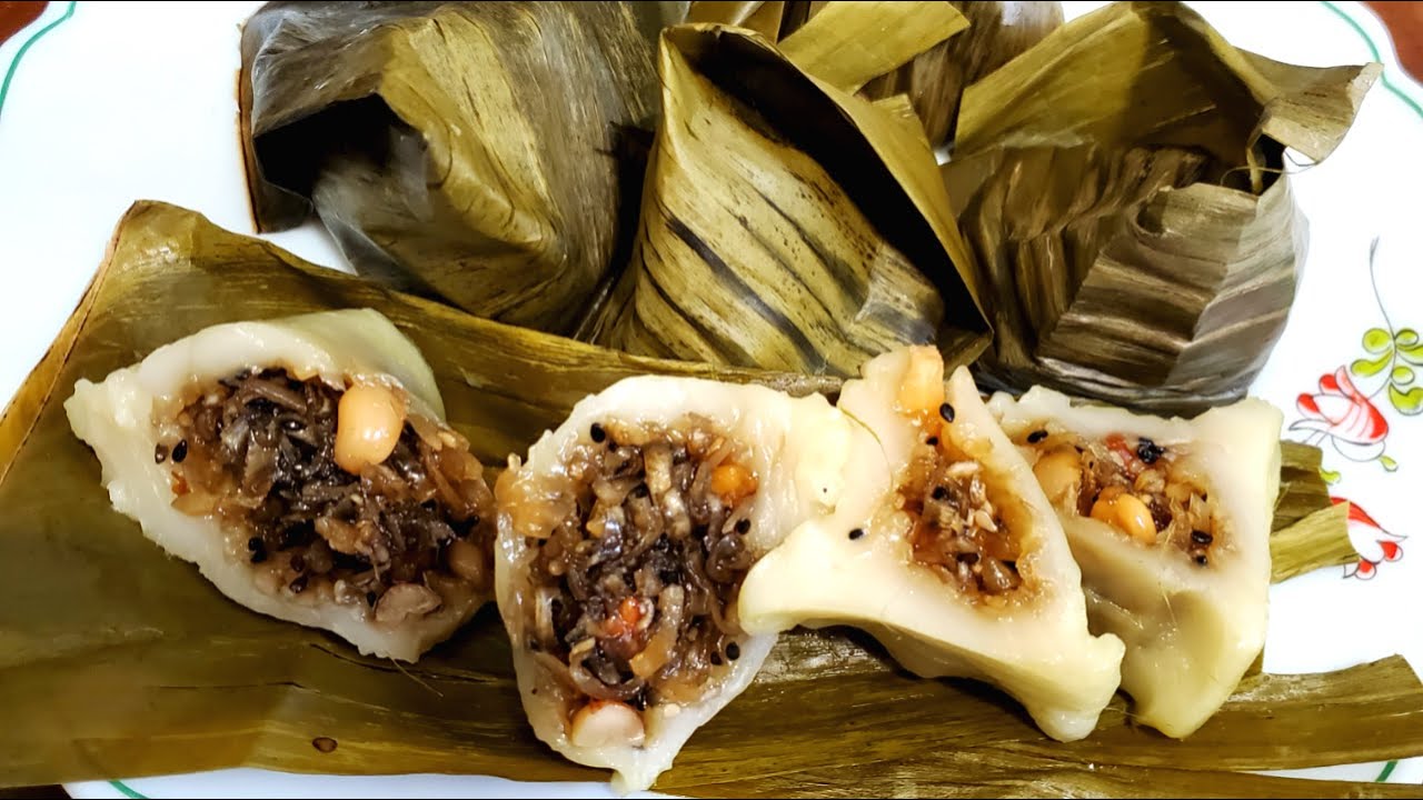 Mochi with Mixed Coconut Filling l Nom Kom l Cambodian Dessert - YouTube