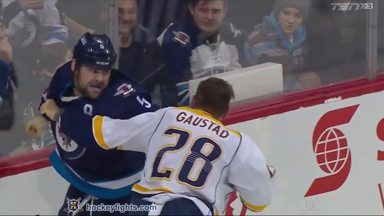 Paul Gaustad vs Mark Stuart Jan 14, 2016 - YouTube