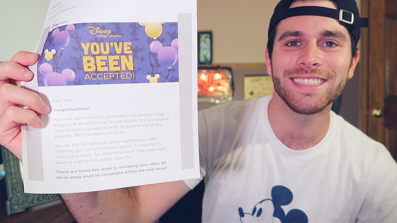 ACCEPTED INTO THE DISNEY COLLEGE PROGRAM 2019 - YouTube