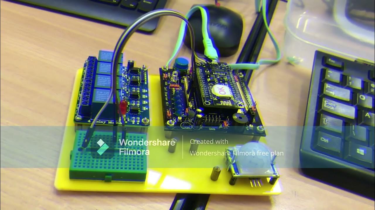 Praktikum IoT Blink dan LED Wifi - YouTube