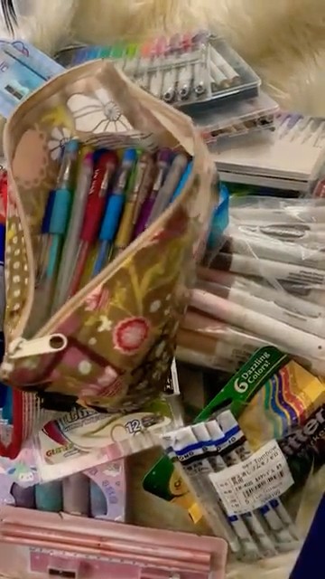 Clean out my “extra pens and pencils” drawer with me!🩷 ️💜 - YouTube