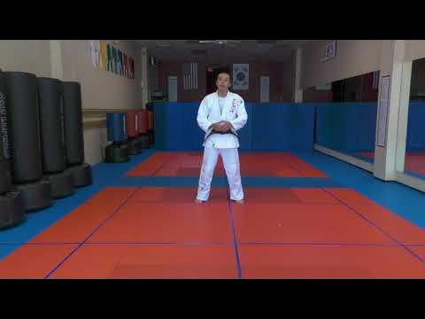 Judo Fundamentals – Forward Shoulder Roll Breakfall Skill - YouTube