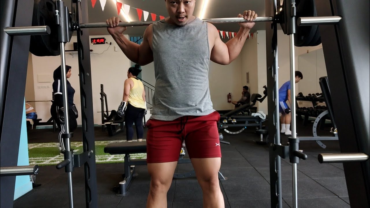 LEG DAY WORKOUT / LATIHAN OTOT PAHA DI GYM... - YouTube