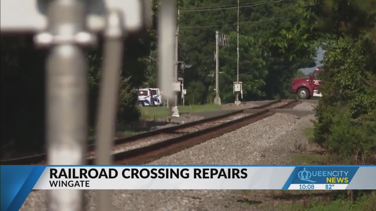 NCDOT examining Wingate railroad crossings - YouTube
