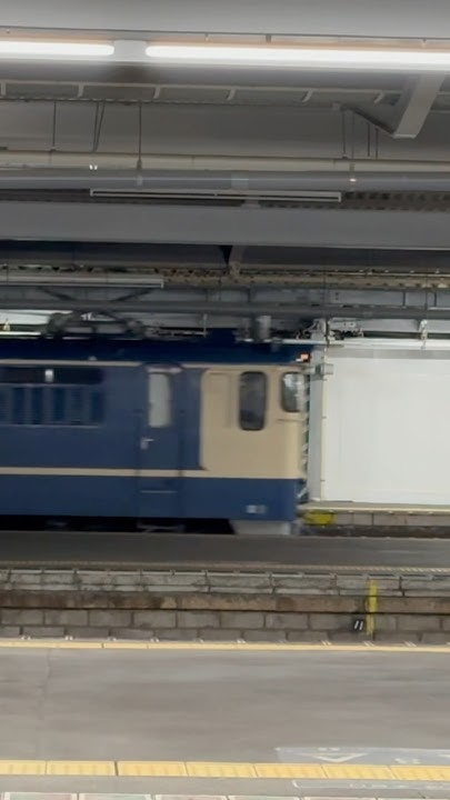 広島駅に突如現れたEF65-1120とチキ5500×2 #広島駅 #ef65pf #山陽本線 #工臨 - YouTube