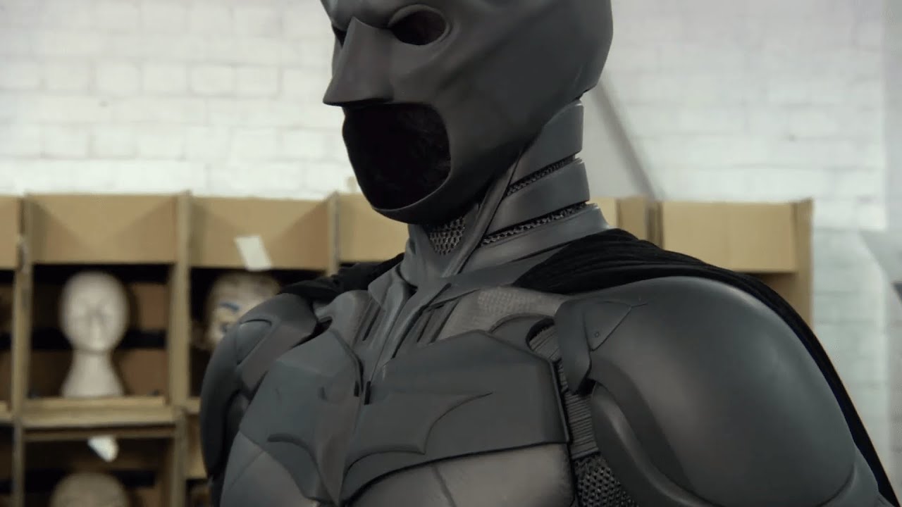 How They Designed Christian Bale's Batman Batsuit - YouTube