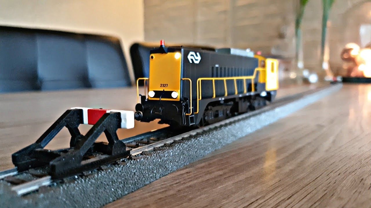 PIKO NS 2327 UNBOXING - YouTube