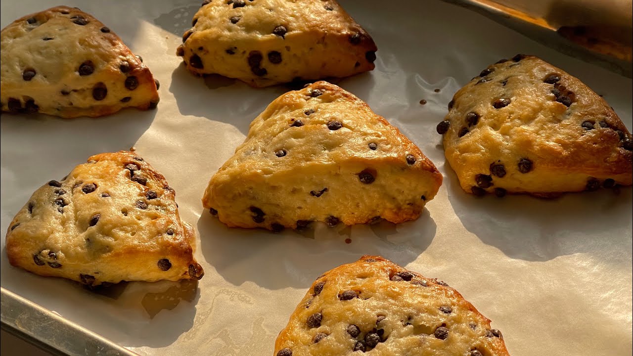 Amazing Chocolate Chip Scone Recipe |The BEST Scone Recipe - YouTube