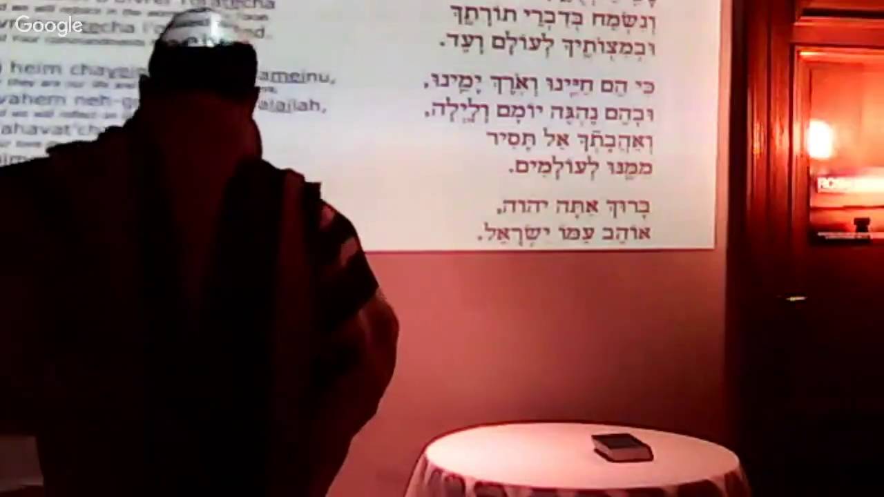 Simja Torah - YouTube