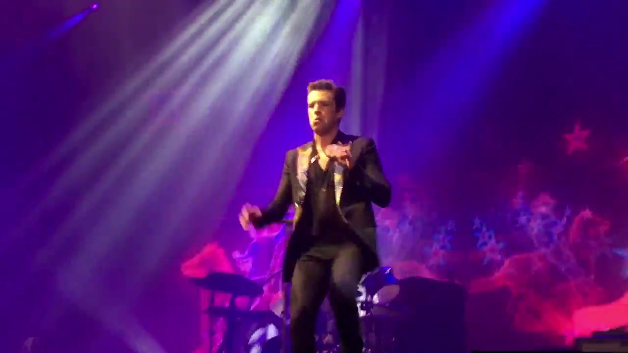 The Killers - Live at the O2 / London #2 - YouTube