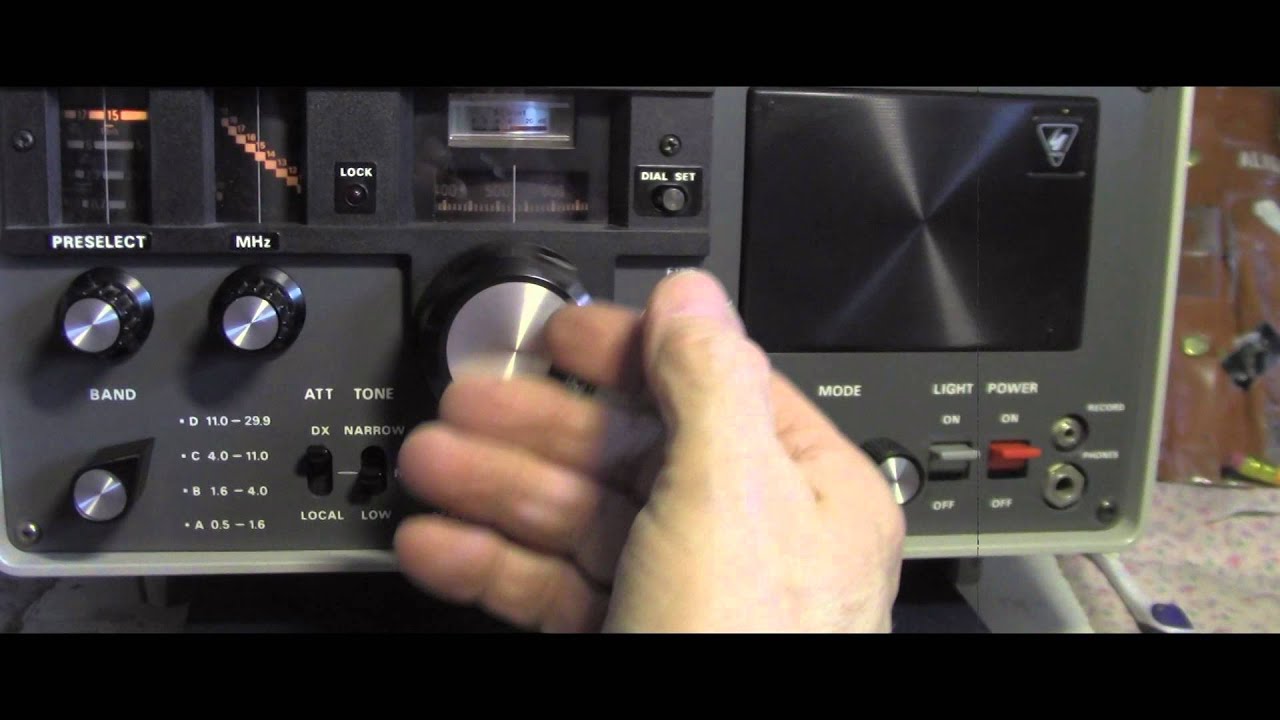 Yaesu FRG-7 1ST IMPRESSION... Very nice! - YouTube