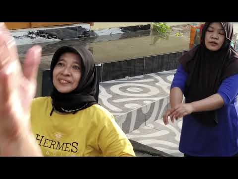 WOOW...KUNINGNYA KELIHATAN JELAS BIKIN TERPESONA