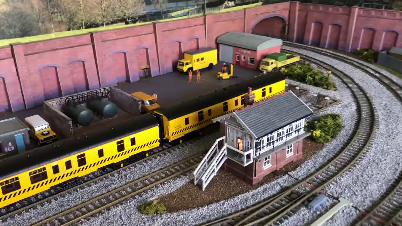 No 11. Scotrail 170/4 Unit Visits March West Junction TMD Model Railway ...