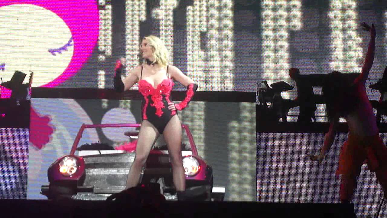Britney Spears Big Fat Bass Live From Mexico City Youtube