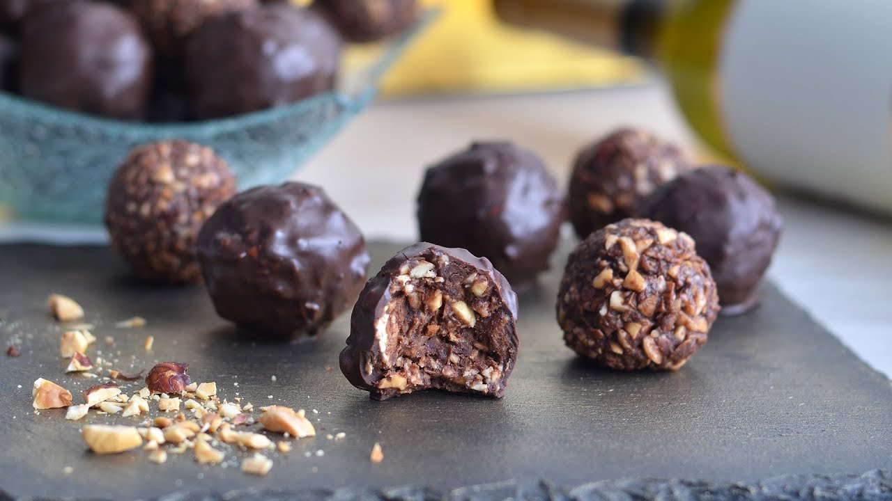 Ovaj recept htjet ćete praviti svaki dan. Ferrero Rocher kuglice ...