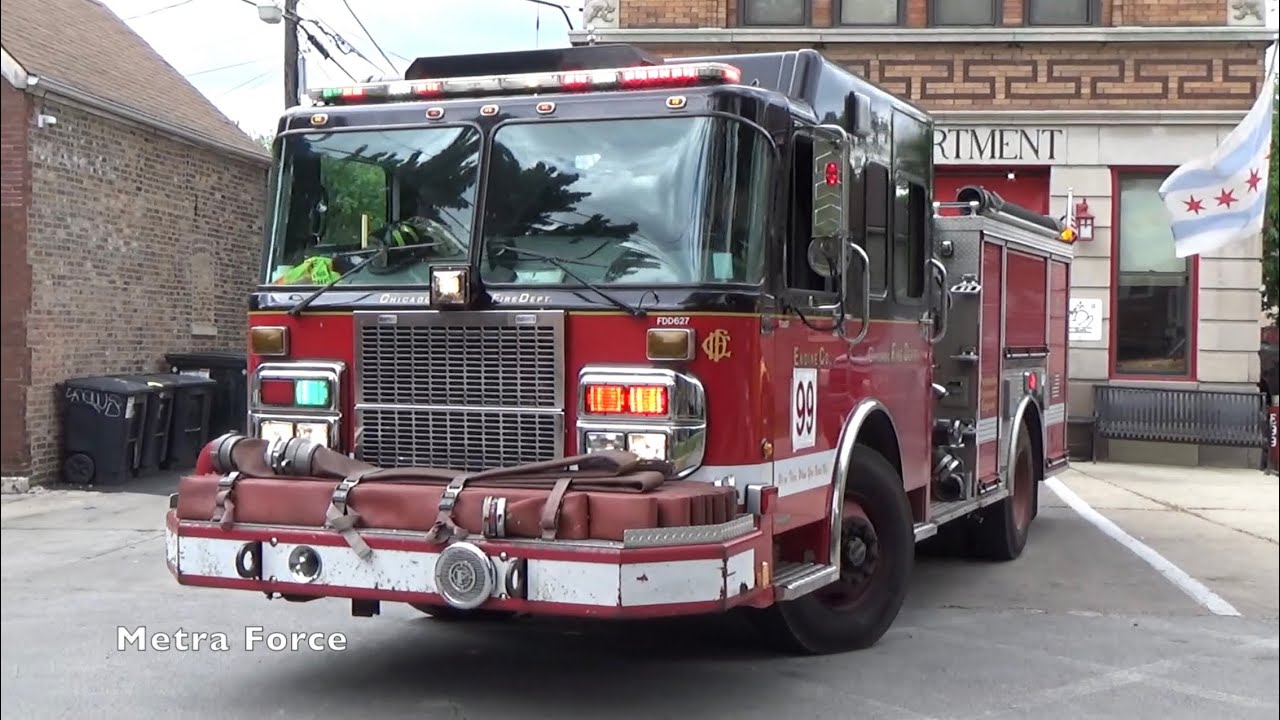 Chicago Fire Dept Engine 99 (Spare) Responding - YouTube