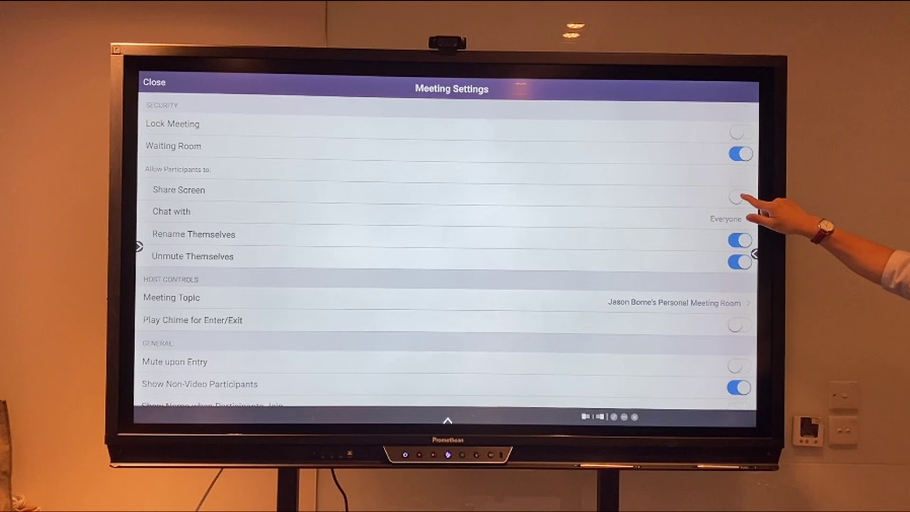 ActivPanel v7 - a typical Zoom lesson - YouTube