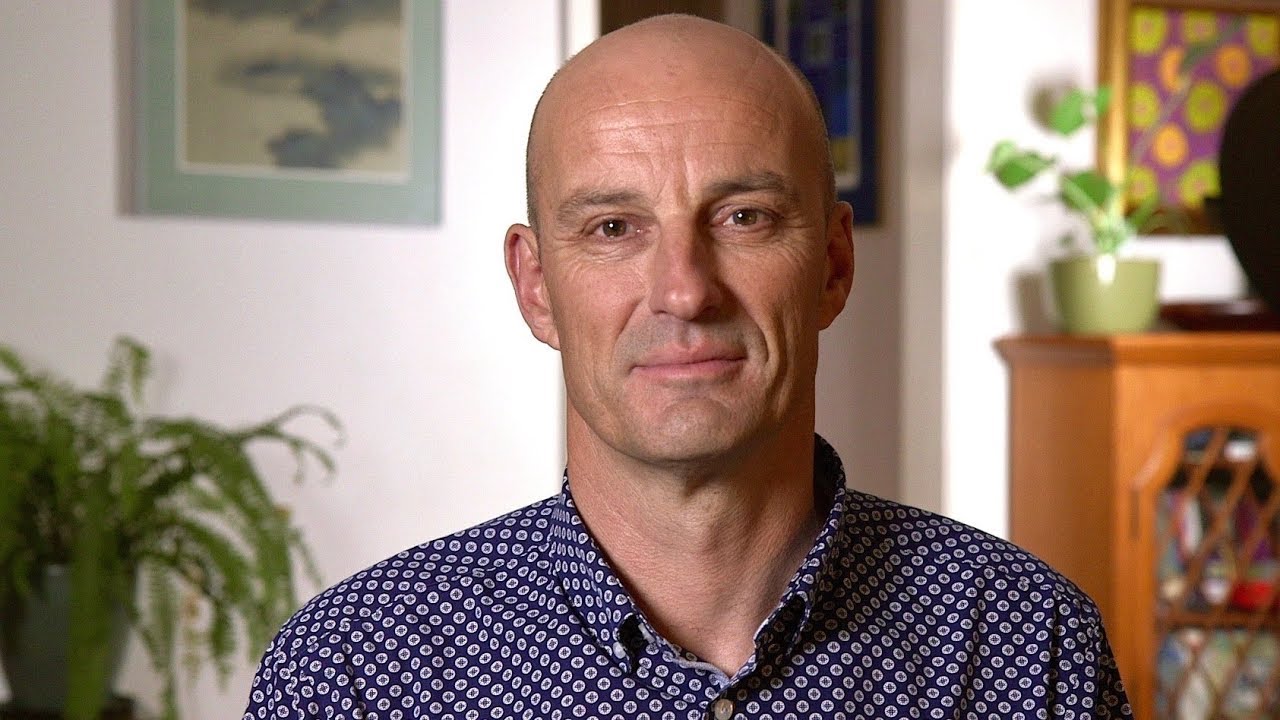 Simon Waring Speaker - Unlocking Your Best Self - YouTube