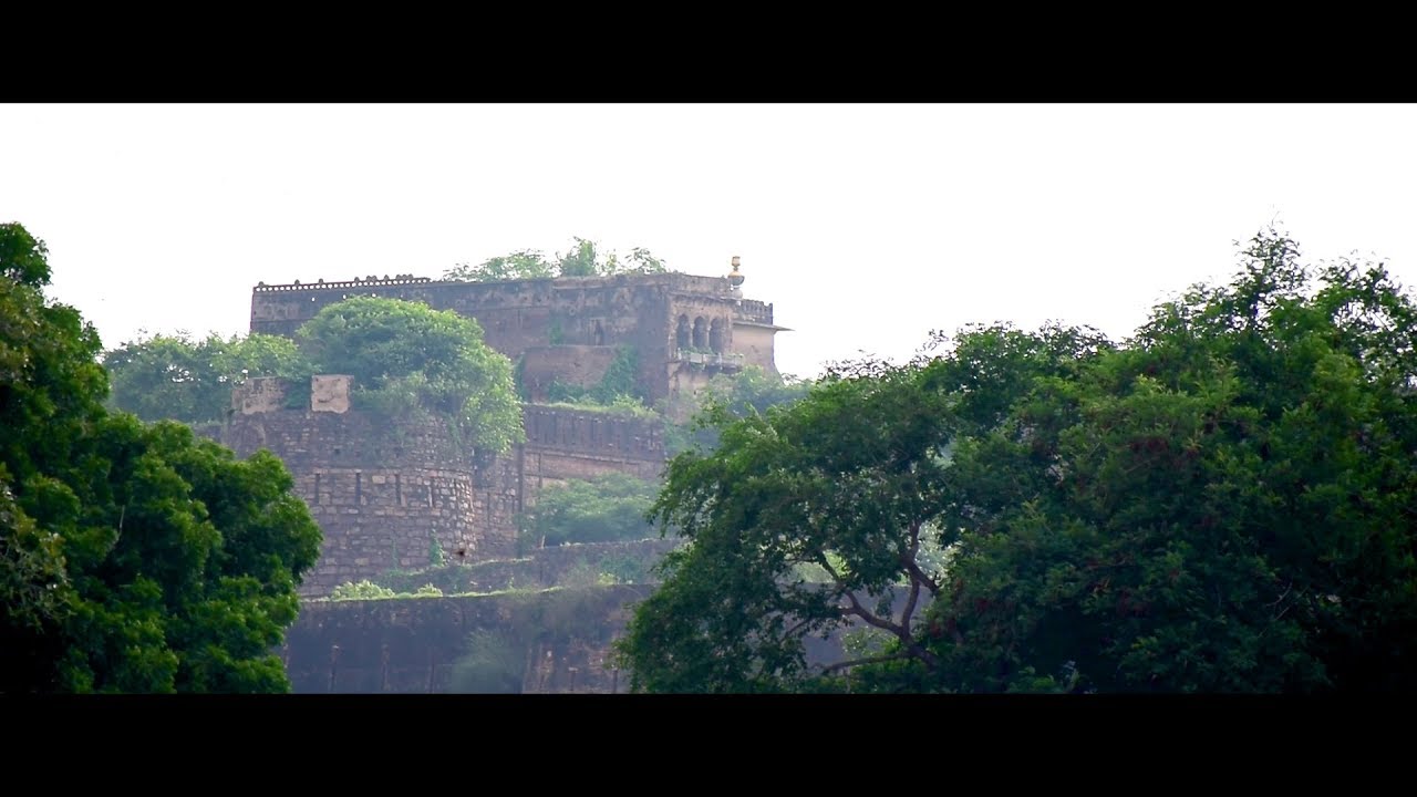 SEONDHA - SINDH RIVER SIDE FORT | MY 1st MOTOVLOG | EXPLORE MADHYA ...