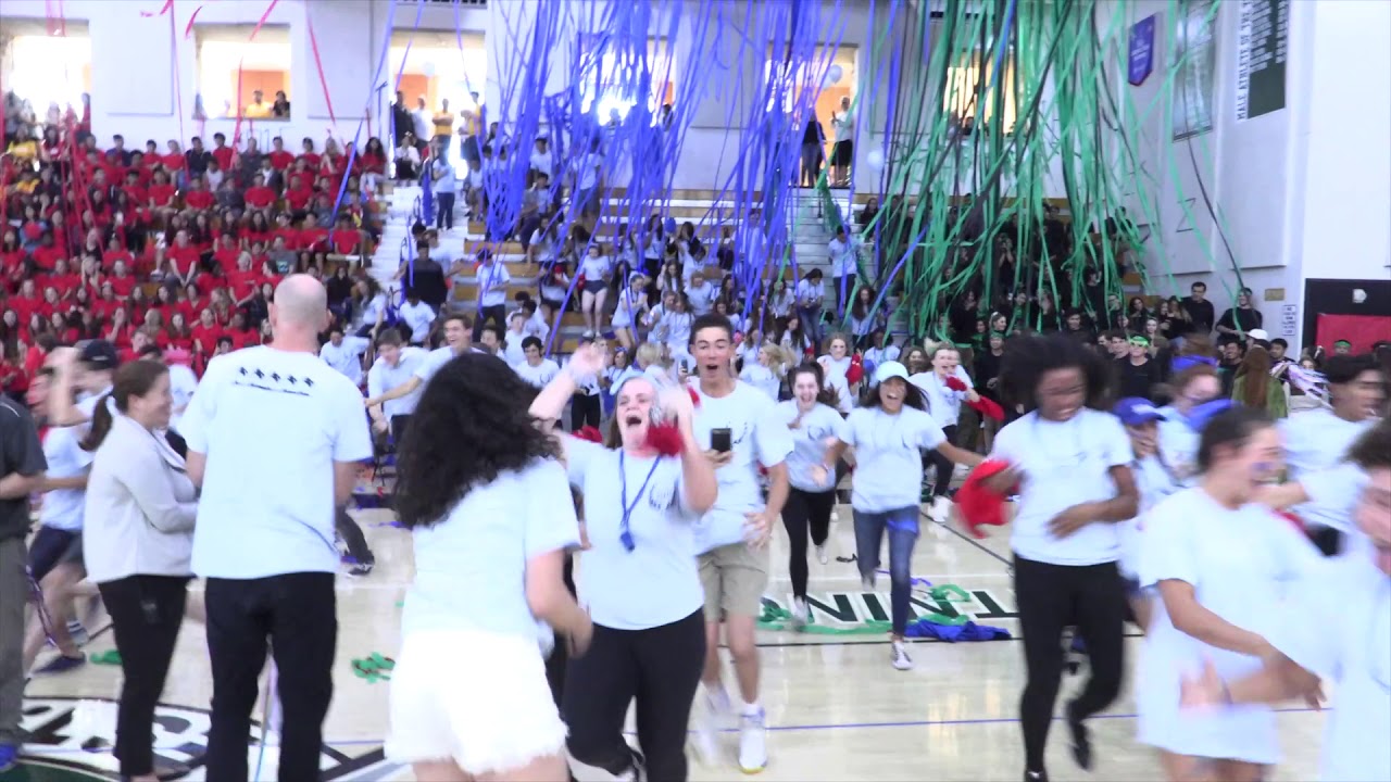 Class Cheers at the Homecoming Pep Rally Oct 2017 - YouTube