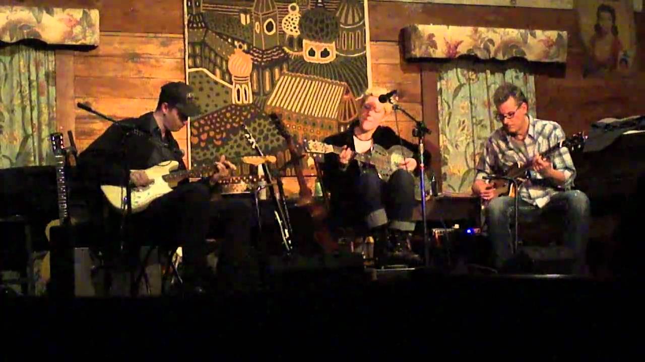 Molly Maher w/Erik Koskinen & Paul Bergen, "Sioux St.Marie", 12-17-10 ...