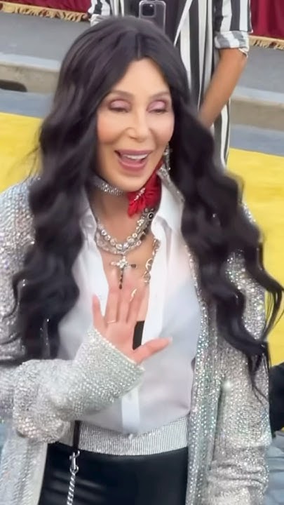 Cher and Domenico Dolce shared a moment as she arrived at D&G’s Alta Sartoria show in Rome. # ...