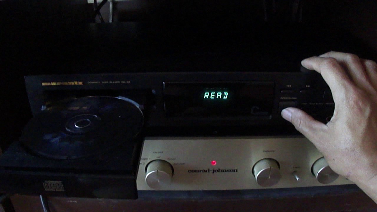 test marantz cd46 - YouTube