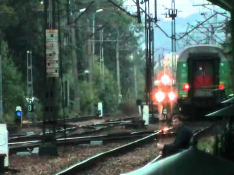 SM42-546 PKP Intercity (Podsył) & EN71-036 Regio 30 Tarnów - Kraków Główny - YouTube