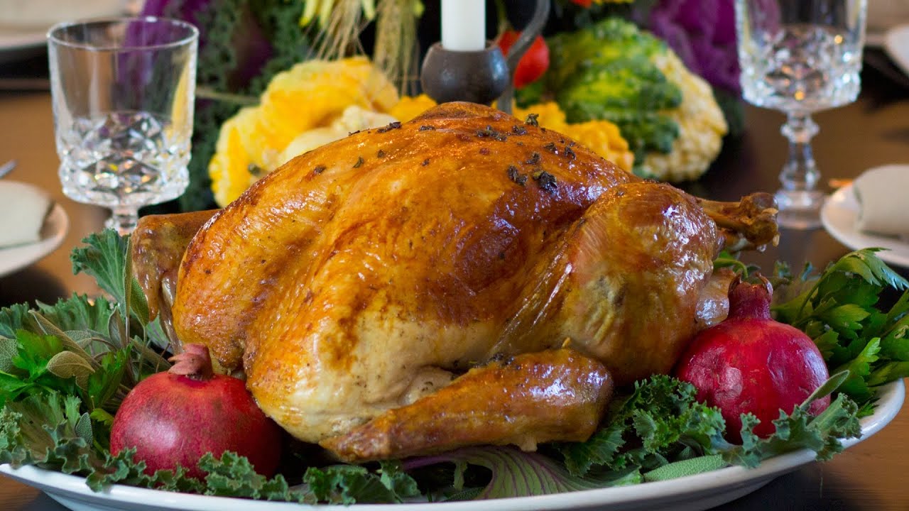 A Classic Thanksgiving Turkey - YouTube