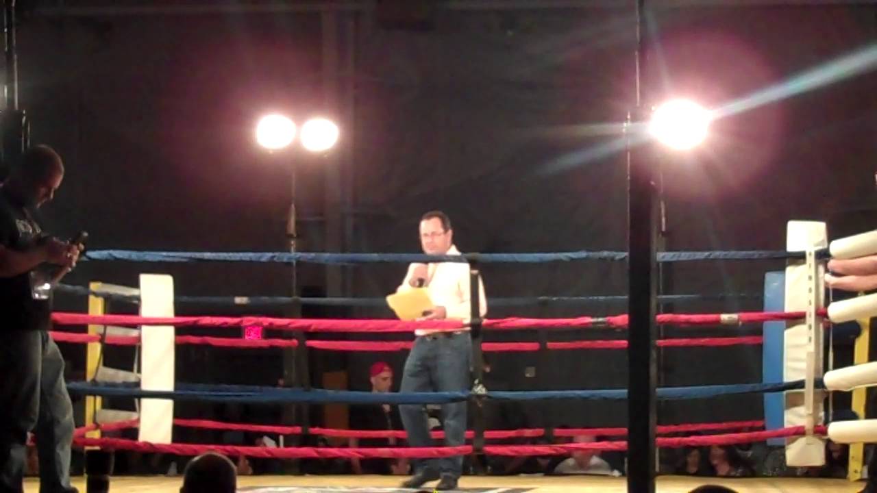 Perry Ballard Awarding Billy Mitchum - YouTube