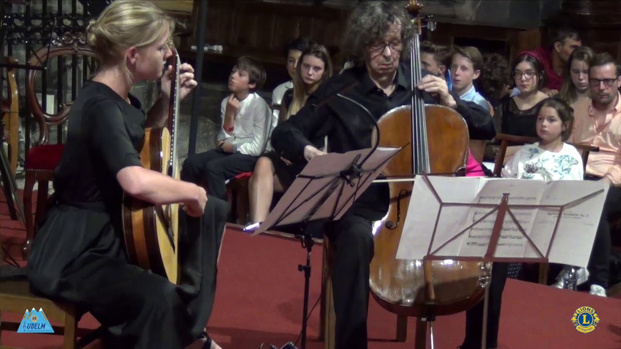 Laura Lacanaud ET Manfred Stilz - YouTube