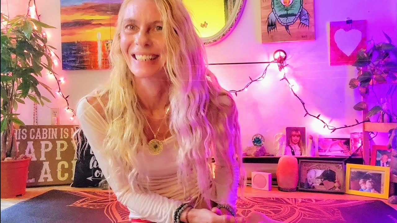 💓Shake it Off Saturday Stretch! #yoga💓🌷 - YouTube