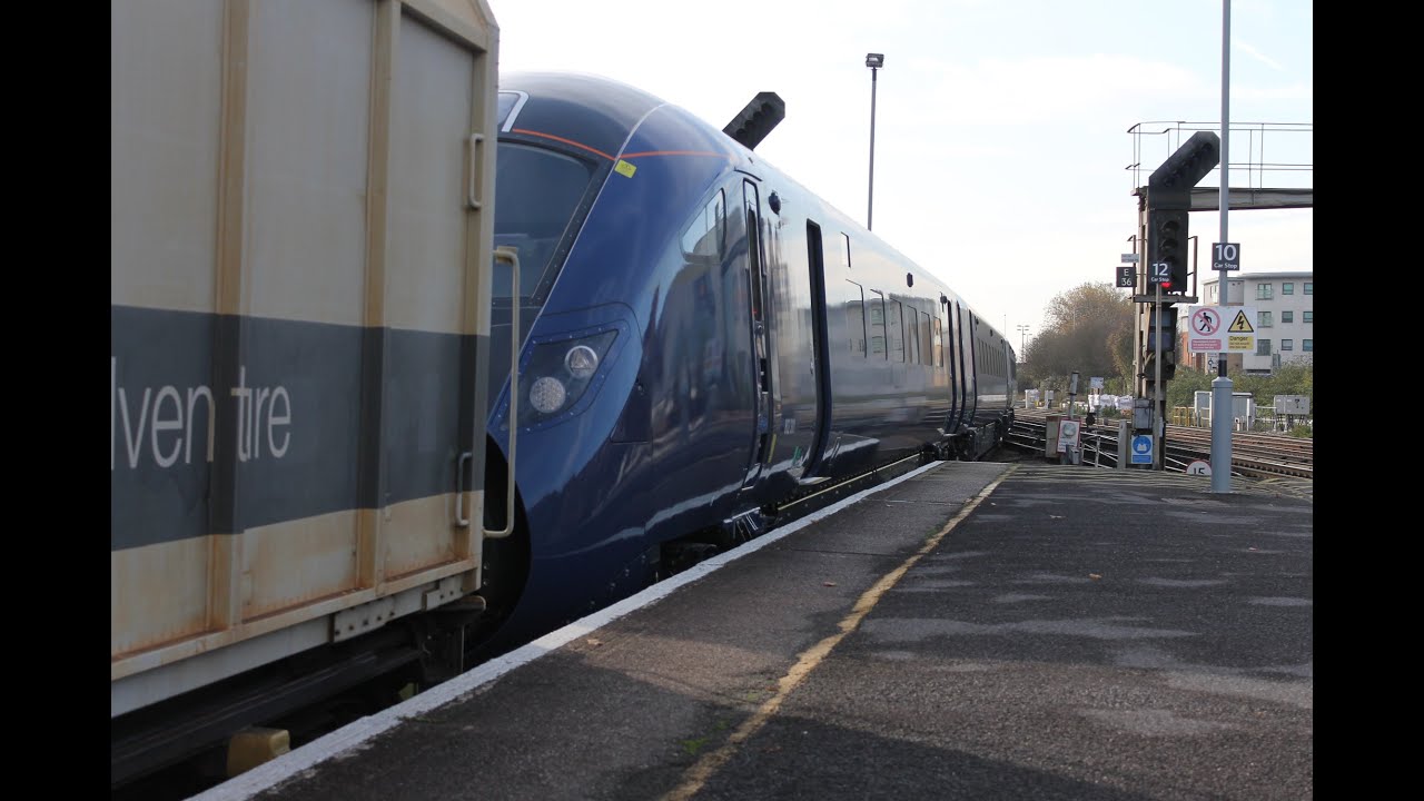 GBRF 66711 hauls brand new Hull Trains 802301 through Eastleigh working ...