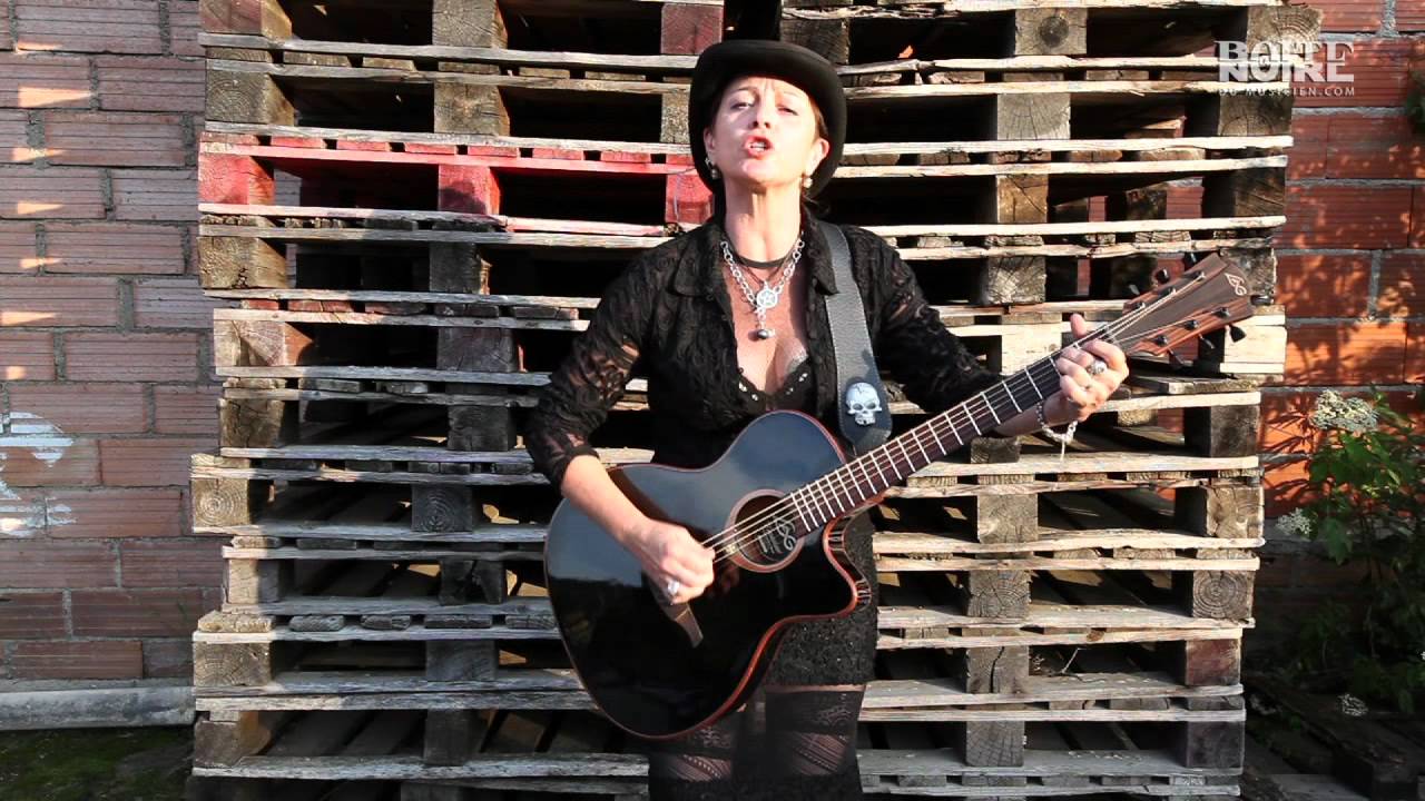 Découvrez Jay Jaxson, une Australienne qui ne quitte plus sa Lâg (La ...